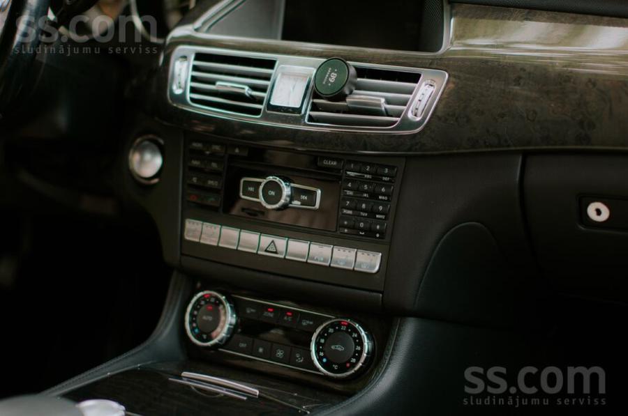Melns Mercedes-Benz CLS 350 2012 Gulbene, ar dzinēja tilpumu 3.00 L un nobraukumu 276 tūkst. km par 14100 €, foto 18 vietnē AUTOMOTO.COM.LV