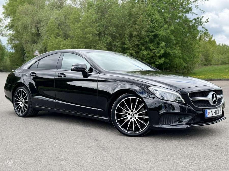 Black Mercedes-Benz CLS 350 2014 in Kaunas, with an engine capacity of 3.00 L and mileage of 95 thousand km for 23900 €, photo 5 on AUTOMOTO.COM.LV