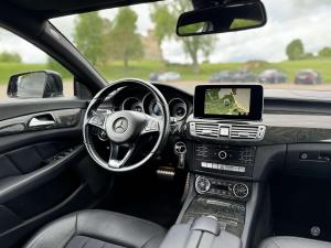 Black Mercedes-Benz CLS 350 2014 in Kaunas, with an engine capacity of 3.00 L and mileage of 95 thousand km for 23900 €, photo 20 on AUTOMOTO.COM.LV