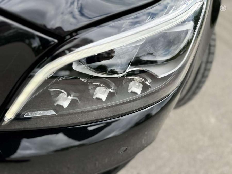 Black Mercedes-Benz CLS 350 2014 in Kaunas, with an engine capacity of 3.00 L and mileage of 95 thousand km for 23900 €, photo 26 on AUTOMOTO.COM.LV