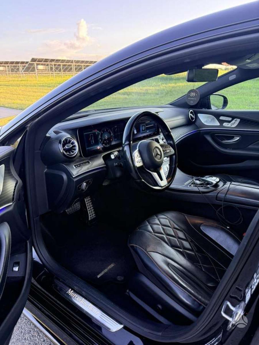 Black Mercedes-Benz CLS 350 2018 in Kaunas, with an engine capacity of 2.93 L and mileage of 234 thousand km for 30000 €, photo 12 on AUTOMOTO.COM.LV