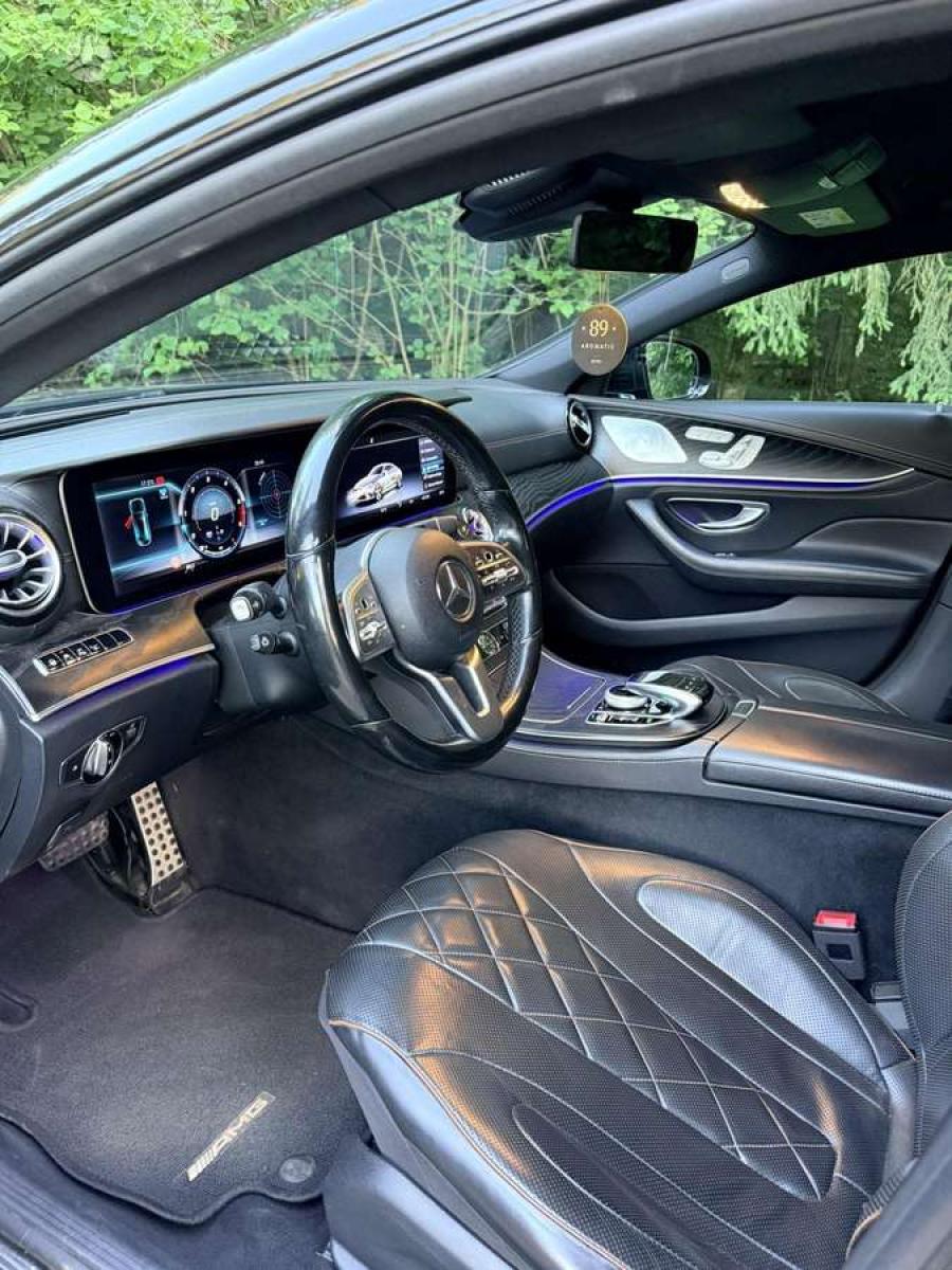 Black Mercedes-Benz CLS 350 2018 in Kaunas, with an engine capacity of 2.93 L and mileage of 234 thousand km for 30000 €, photo 14 on AUTOMOTO.COM.LV
