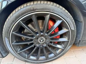 Black Mercedes-Benz CLS 350 2018 in Kaunas, with an engine capacity of 2.93 L and mileage of 234 thousand km for 30000 €, photo 26 on AUTOMOTO.COM.LV
