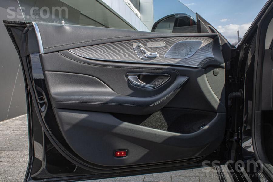 Черный Мерседес ЦЛС 350 2019 в Таллин, объемом двигателя 2.90 л и пробегом 210 тыс. км за 30900 €, фото 12 на AUTOMOTO.COM.LV