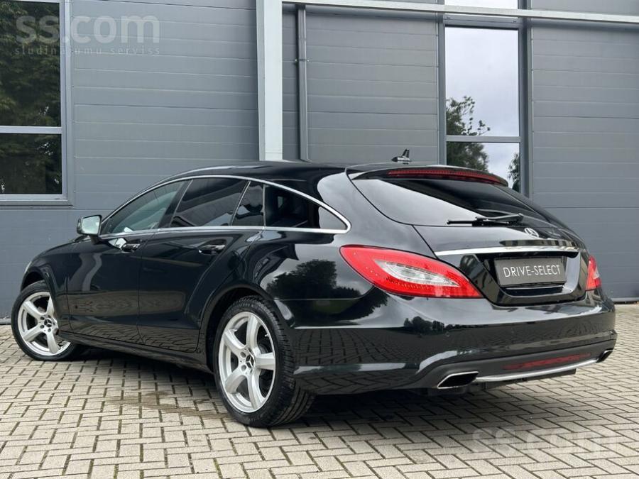 Melns Mercedes-Benz CLS 350 2012 Tukums, ar dzinēja tilpumu 3.00 L un nobraukumu 229 tūkst. km par 13490 €, foto 4 vietnē AUTOMOTO.COM.LV