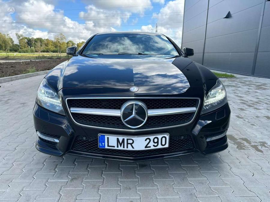 Black Mercedes-Benz CLS 350 2012 in Klaipeda, with an engine capacity of 2.99 L and mileage of 258 thousand km for 11800 €, photo 14 on AUTOMOTO.COM.LV