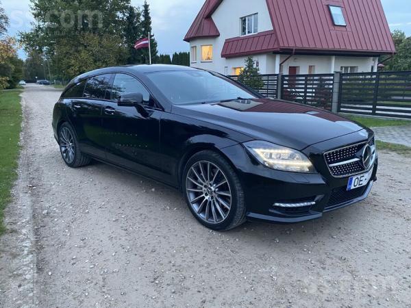 Мерседес ЦЛС 350 2012 в Елгава на AUTOMOTO.COM.LV Черный Мерседес ЦЛС 350 2012 в Елгава, объемом двигателя 3.00 л и пробегом 267 тыс. км за 13000 €, фото 4 на AUTOMOTO.COM.LV