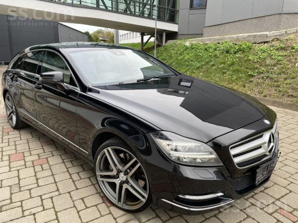 Melns Mercedes-Benz CLS 350 2013 Daugavpils, ar dzinēja tilpumu 3.00 L un nobraukumu 0 tūkst. km par 11500 €, foto 3 vietnē AUTOMOTO.COM.LV