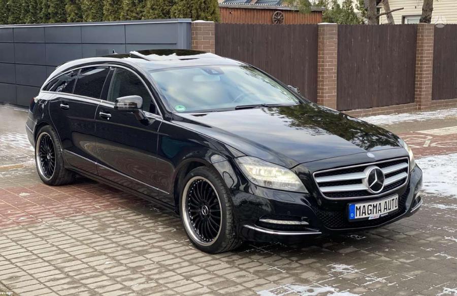 Melns Mercedes-Benz CLS 350 2013 Marijampole, ar dzinēja tilpumu 2.99 L un nobraukumu 330 tūkst. km par 12650 €, foto 1 vietnē AUTOMOTO.COM.LV