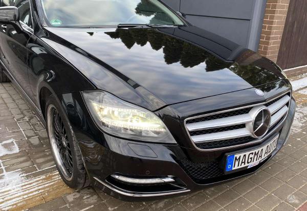 Black Mercedes-Benz CLS 350 2013 in Marijampole, with an engine capacity of 2.99 L and mileage of 330 thousand km for 12750 €, photo 9 on AUTOMOTO.COM.LV