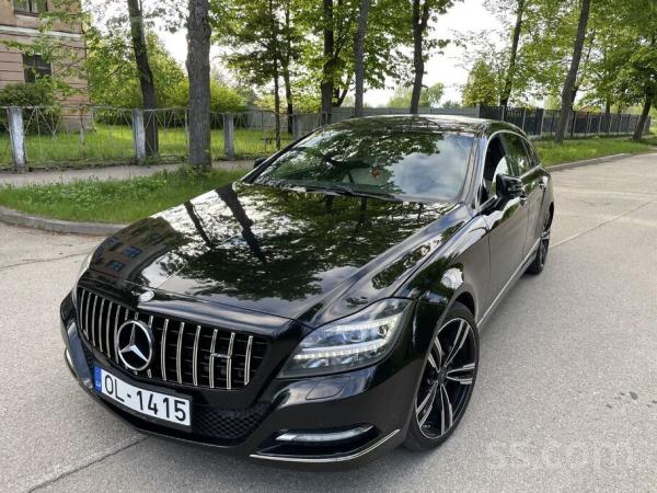 Melns Mercedes-Benz CLS 350 2013 Daugavpils, ar dzinēja tilpumu 3.00 L un nobraukumu 385 tūkst. km par 10500 €, foto 3 vietnē AUTOMOTO.COM.LV
