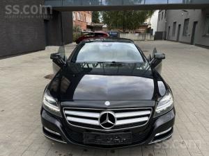 Melns Mercedes-Benz CLS 350 2013 Daugavpils, ar dzinēja tilpumu 3.00 L un nobraukumu 380 tūkst. km par 12300 €, foto 7 vietnē AUTOMOTO.COM.LV