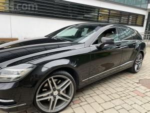 Melns Mercedes-Benz CLS 350 2013 Daugavpils, ar dzinēja tilpumu 3.00 L un nobraukumu 380 tūkst. km par 12300 €, foto 14 vietnē AUTOMOTO.COM.LV