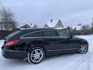Melns Mercedes-Benz CLS 350 2013 Daugavpils, ar dzinēja tilpumu 3.00 L un nobraukumu 380 tūkst. km par 12300 €, foto 16 vietnē AUTOMOTO.COM.LV