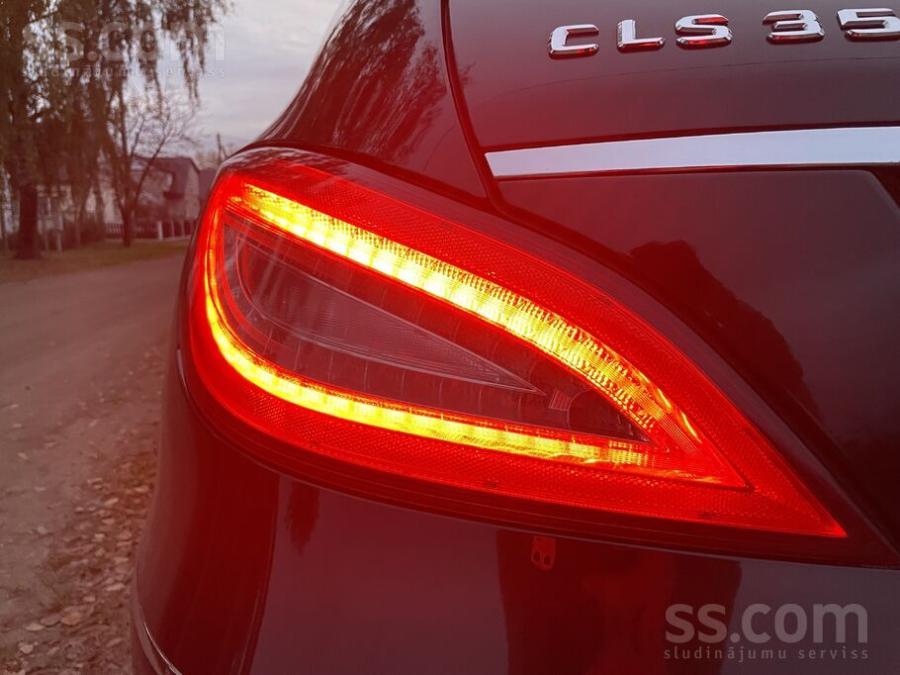 Melns Mercedes-Benz CLS 350 2013 Daugavpils, ar dzinēja tilpumu 3.00 L un nobraukumu 380 tūkst. km par 12300 €, foto 28 vietnē AUTOMOTO.COM.LV