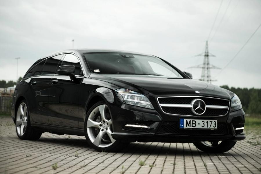 Melns Mercedes-Benz CLS 350 2013 Rīga, ar dzinēja tilpumu 3.50 L un nobraukumu 248 tūkst. km par 21500 €, foto 9 vietnē AUTOMOTO.COM.LV