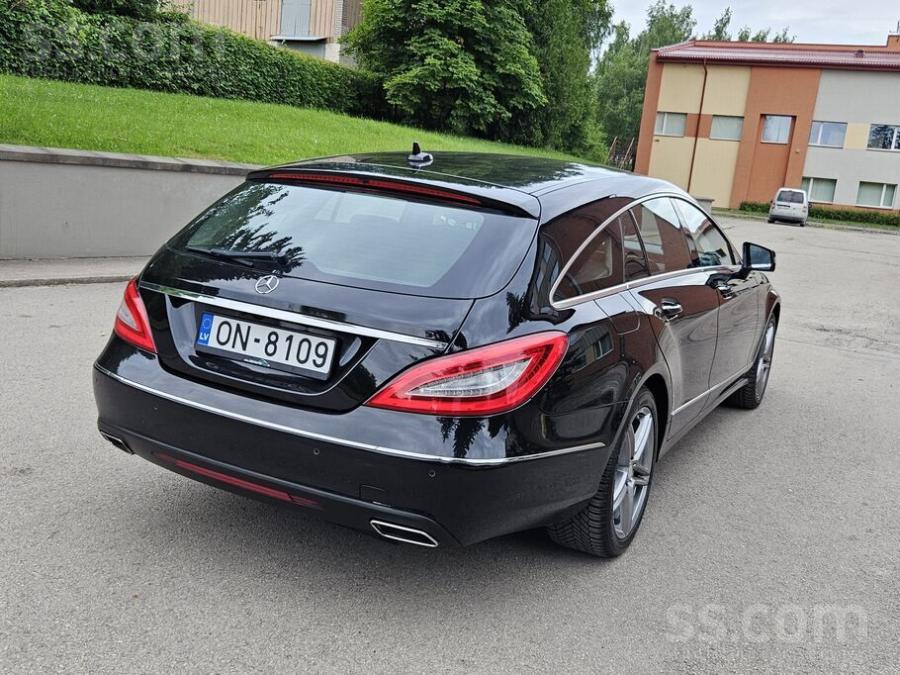 Черный Мерседес ЦЛС 350 2013 в Екабпилс, объемом двигателя 3.00 л и пробегом 329 тыс. км за 11990 €, фото 7 на AUTOMOTO.COM.LV