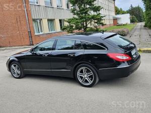 Черный Мерседес ЦЛС 350 2013 в Екабпилс, объемом двигателя 3.00 л и пробегом 329 тыс. км за 11990 €, фото 10 на AUTOMOTO.COM.LV