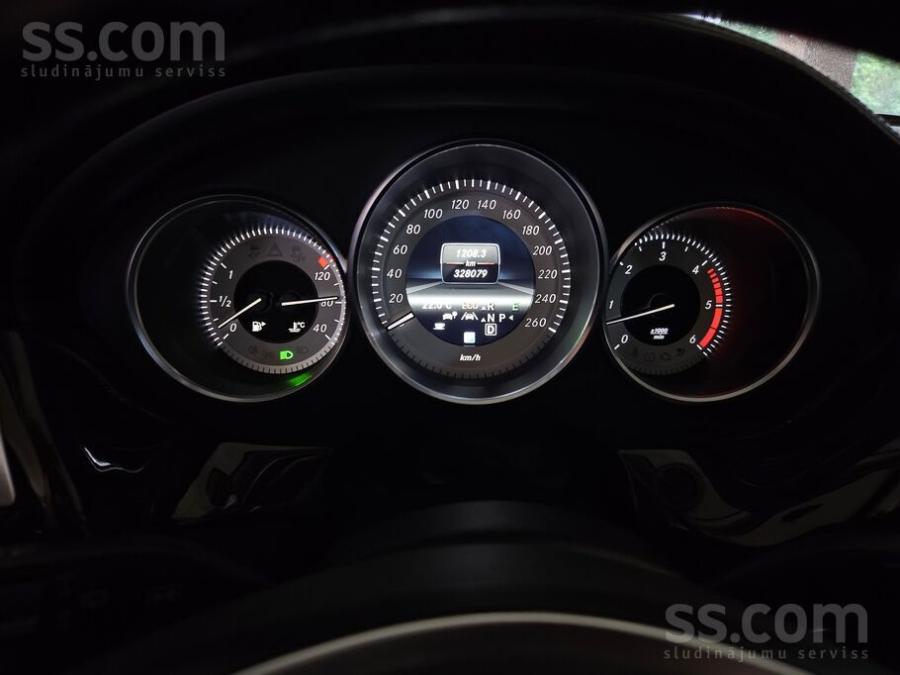 Черный Мерседес ЦЛС 350 2013 в Екабпилс, объемом двигателя 3.00 л и пробегом 329 тыс. км за 11990 €, фото 34 на AUTOMOTO.COM.LV