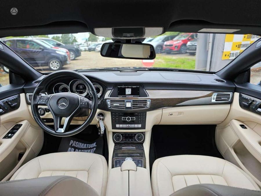 Black Mercedes-Benz CLS 350 2013 in Siauliai, with an engine capacity of 2.99 L and mileage of 232 thousand km for 12950 €, photo 20 on AUTOMOTO.COM.LV
