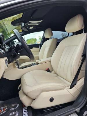 Black Mercedes-Benz CLS 350 2013 in Siauliai, with an engine capacity of 2.99 L and mileage of 232 thousand km for 12950 €, photo 27 on AUTOMOTO.COM.LV