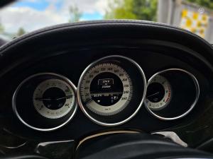 Black Mercedes-Benz CLS 350 2013 in Siauliai, with an engine capacity of 2.99 L and mileage of 232 thousand km for 12950 €, photo 37 on AUTOMOTO.COM.LV