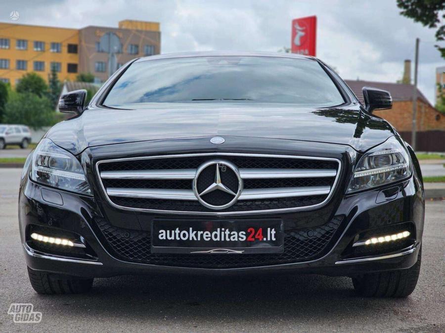 Melns Mercedes-Benz CLS 350 2013 Šauļi, ar dzinēja tilpumu 3.00 L un nobraukumu 232 tūkst. km par 12950 €, foto 8 vietnē AUTOMOTO.COM.LV