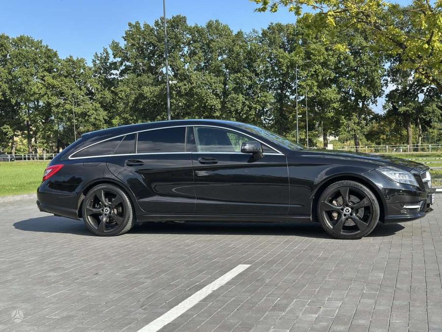 Black Mercedes-Benz CLS 350 2013 in Kaunas, with an engine capacity of 2.99 L and mileage of 399 thousand km for 11800 €, photo 6 on AUTOMOTO.COM.LV