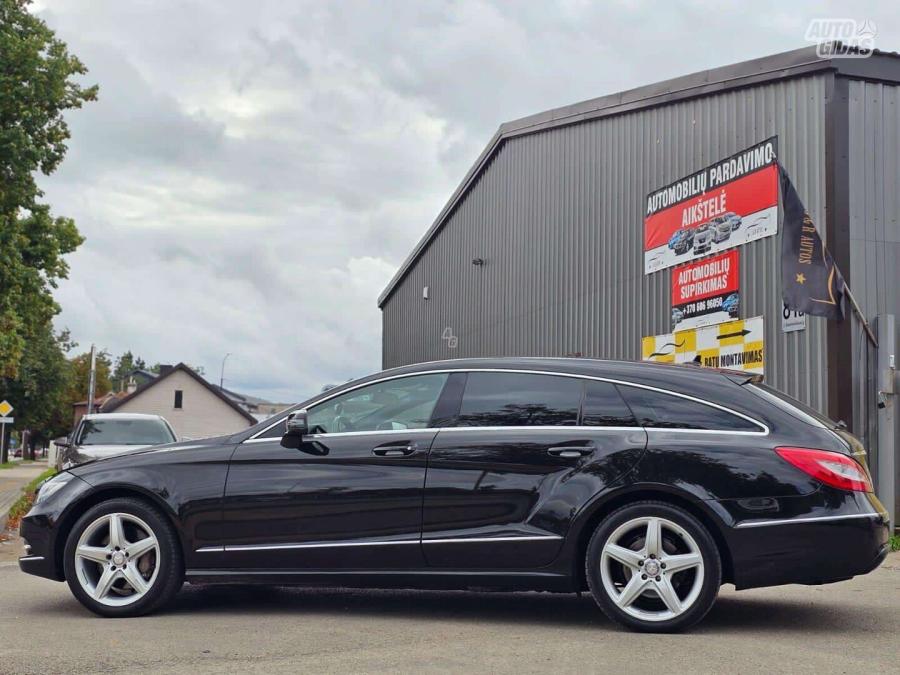 Black Mercedes-Benz CLS 350 2013 in Siauliai, with an engine capacity of 3.00 L and mileage of 232 thousand km for 11950 €, photo 9 on AUTOMOTO.COM.LV
