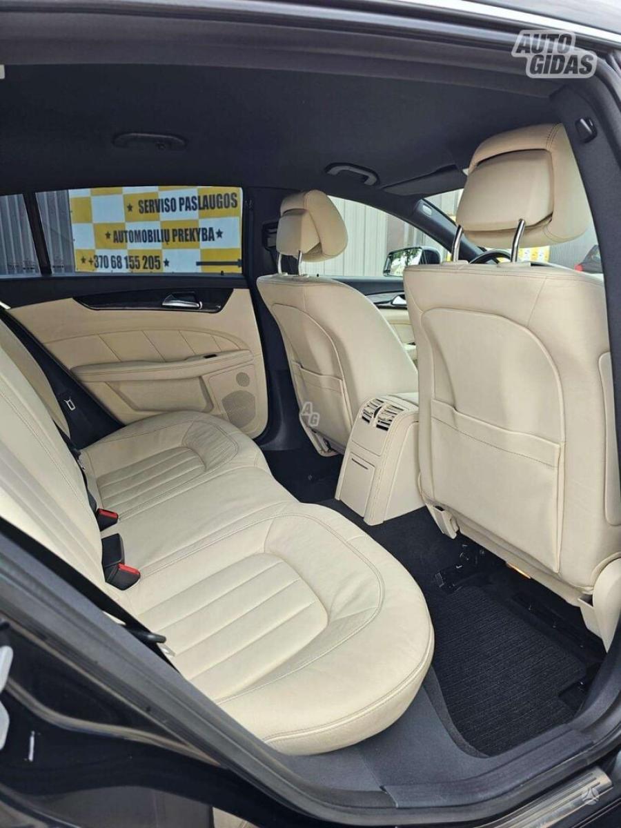 Black Mercedes-Benz CLS 350 2013 in Siauliai, with an engine capacity of 3.00 L and mileage of 232 thousand km for 11950 €, photo 24 on AUTOMOTO.COM.LV
