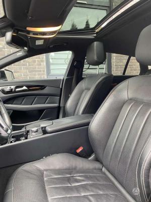 Melns Mercedes-Benz CLS 350 2014 Marijampole, ar dzinēja tilpumu 2.99 L un nobraukumu 237 tūkst. km par 12850 €, foto 25 vietnē AUTOMOTO.COM.LV