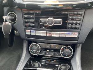 Melns Mercedes-Benz CLS 350 2014 Marijampole, ar dzinēja tilpumu 2.99 L un nobraukumu 237 tūkst. km par 12850 €, foto 32 vietnē AUTOMOTO.COM.LV