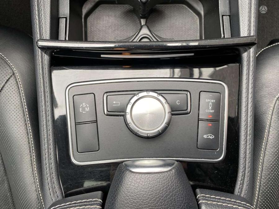 Melns Mercedes-Benz CLS 350 2014 Marijampole, ar dzinēja tilpumu 2.99 L un nobraukumu 237 tūkst. km par 12850 €, foto 33 vietnē AUTOMOTO.COM.LV