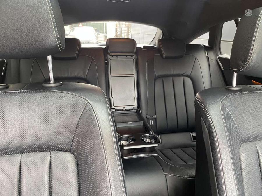 Melns Mercedes-Benz CLS 350 2014 Marijampole, ar dzinēja tilpumu 2.99 L un nobraukumu 237 tūkst. km par 12850 €, foto 44 vietnē AUTOMOTO.COM.LV