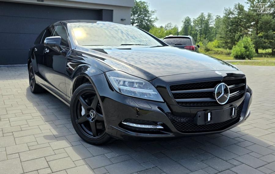 Black Mercedes-Benz CLS 350 2014 in Druskininkai, with an engine capacity of 3.00 L and mileage of 227 thousand km for 12350 €, photo 1 on AUTOMOTO.COM.LV