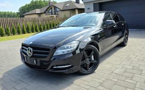 Black Mercedes-Benz CLS 350 2014 in Druskininkai, with an engine capacity of 3.00 L and mileage of 227 thousand km for 12350 €, photo 3 on AUTOMOTO.COM.LV