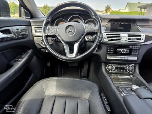 Black Mercedes-Benz CLS 350 2014 in Druskininkai, with an engine capacity of 3.00 L and mileage of 227 thousand km for 12350 €, photo 10 on AUTOMOTO.COM.LV
