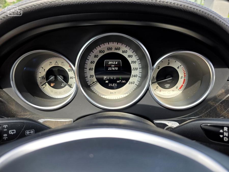 Black Mercedes-Benz CLS 350 2014 in Druskininkai, with an engine capacity of 3.00 L and mileage of 227 thousand km for 12350 €, photo 14 on AUTOMOTO.COM.LV