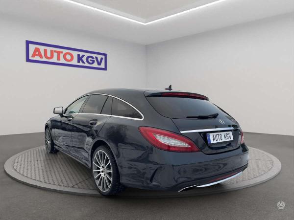 Melns Mercedes-Benz CLS 350 2015 Viļņa, ar dzinēja tilpumu 3.00 L un nobraukumu 372 tūkst. km par 15499 €, foto 3 vietnē AUTOMOTO.COM.LV