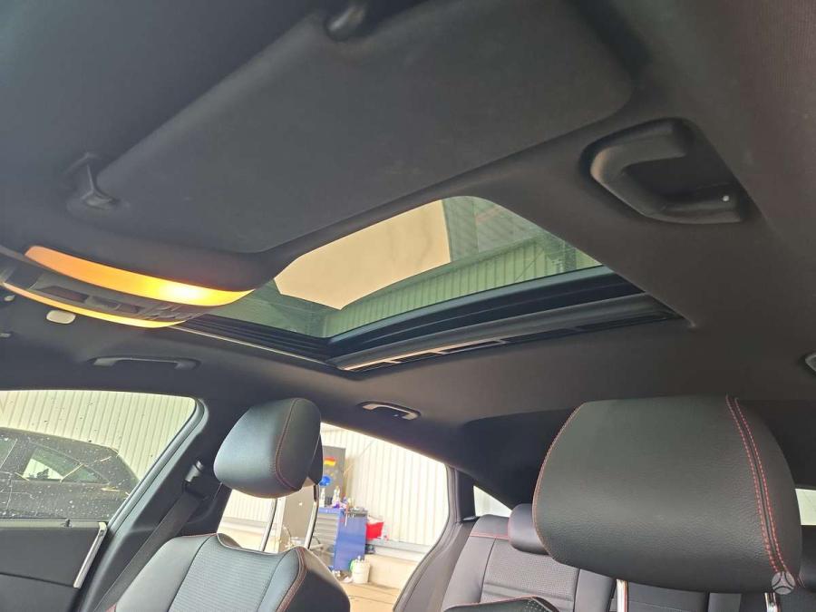 Melns Mercedes-Benz CLS 350 2015 Viļņa, ar dzinēja tilpumu 2.99 L un nobraukumu 273 tūkst. km par 13250 €, foto 9 vietnē AUTOMOTO.COM.LV