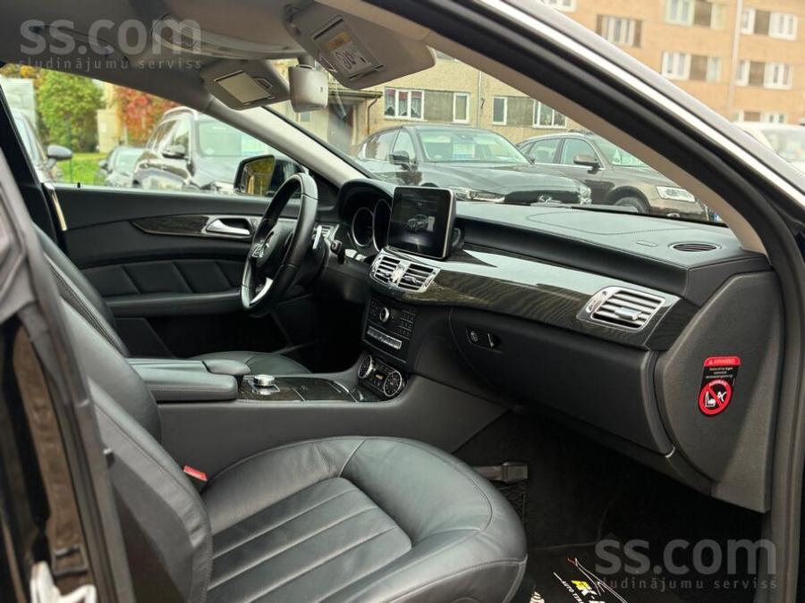 Черный Мерседес ЦЛС 350 2015 в Кулдига, объемом двигателя 3.00 л и пробегом 355 тыс. км за 10590 €, фото 14 на AUTOMOTO.COM.LV