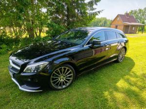 Black Mercedes-Benz CLS 350 2016 in Utena, with an engine capacity of 2.99 L and mileage of 237 thousand km for 13900 €, photo 4 on AUTOMOTO.COM.LV