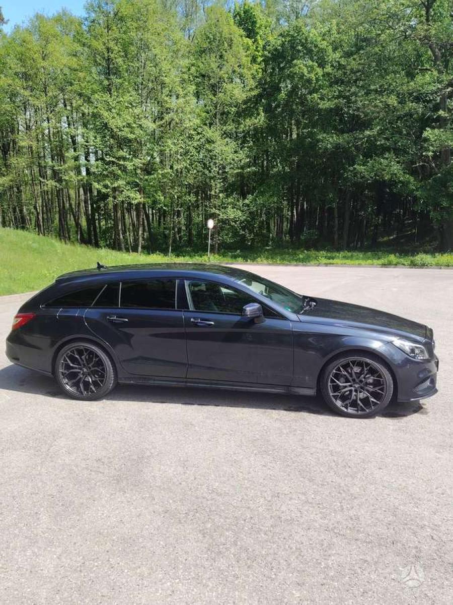 Melns Mercedes-Benz CLS 350 2016 Druskininkai, ar dzinēja tilpumu 3.00 L un nobraukumu 239 tūkst. km par 18500 €, foto 12 vietnē AUTOMOTO.COM.LV