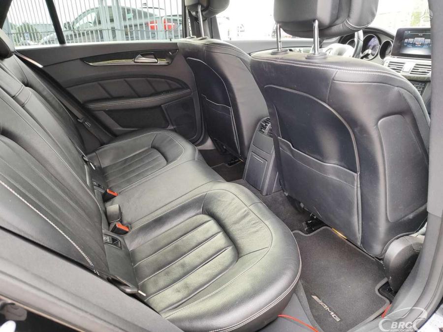 Melns Mercedes-Benz CLS 350 2017 Klaipėda, ar dzinēja tilpumu 2.99 L un nobraukumu 323 tūkst. km par 19900 €, foto 11 vietnē AUTOMOTO.COM.LV