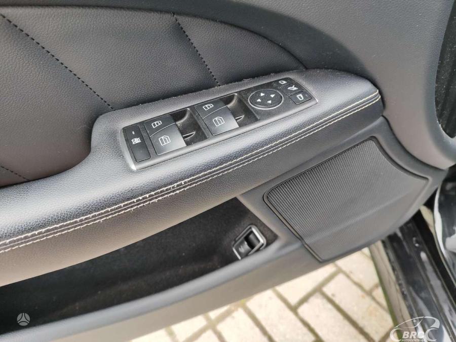 Melns Mercedes-Benz CLS 350 2017 Klaipėda, ar dzinēja tilpumu 2.99 L un nobraukumu 323 tūkst. km par 19900 €, foto 22 vietnē AUTOMOTO.COM.LV