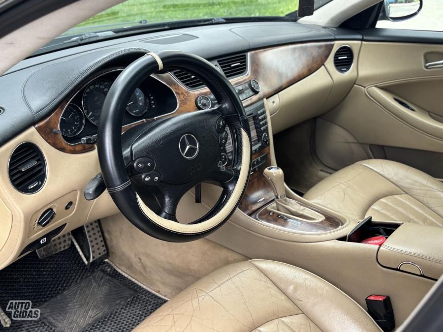 Синий Мерседес ЦЛС 350 2005 в Каунас, объемом двигателя 3.50 л и пробегом 300 тыс. км за 2950 €, фото 14 на AUTOMOTO.COM.LV