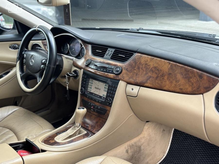 Zils Mercedes-Benz CLS 350 2005 Kauņa, ar dzinēja tilpumu 3.50 L un nobraukumu 300 tūkst. km par 2950 €, foto 19 vietnē AUTOMOTO.COM.LV