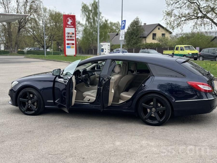 Синий Мерседес ЦЛС 350 2014 в Рига, объемом двигателя 3.00 л и пробегом 322 тыс. км за 15590 €, фото 10 на AUTOMOTO.COM.LV