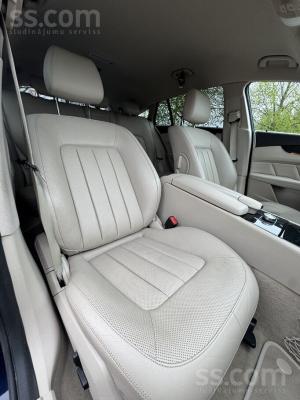 Синий Мерседес ЦЛС 350 2014 в Рига, объемом двигателя 3.00 л и пробегом 322 тыс. км за 15590 €, фото 18 на AUTOMOTO.COM.LV