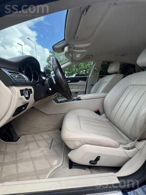 Blue Mercedes-Benz CLS 350 2014 in Riga, with an engine capacity of 3.00 L and mileage of 325 thousand km for 14990 €, photo 16 on AUTOMOTO.COM.LV